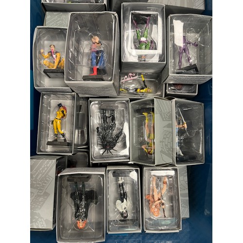 Collection of 'The Classics' Marvel Comic magazine figures, boxed with ...