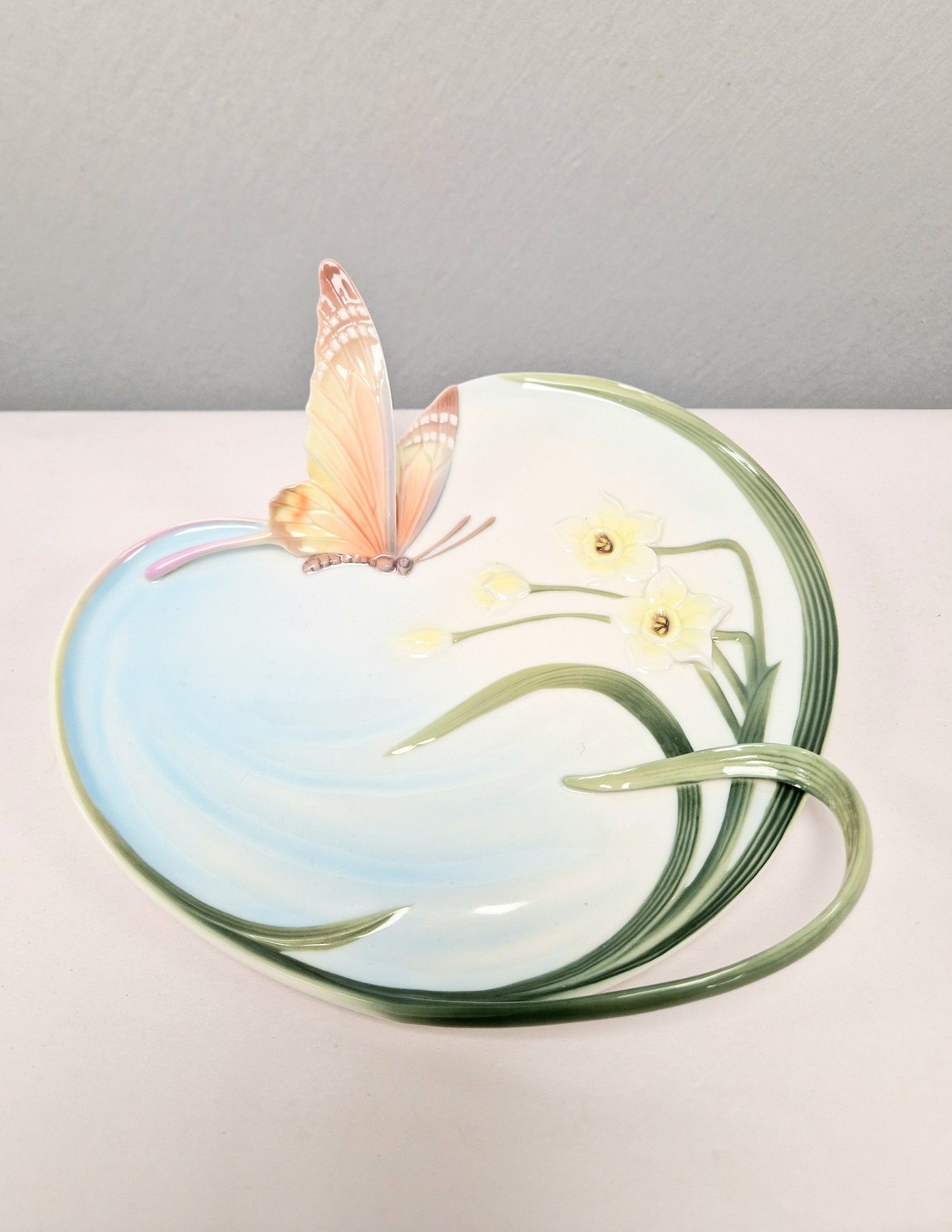 Frans Porcelain butterfly dish, boxed.