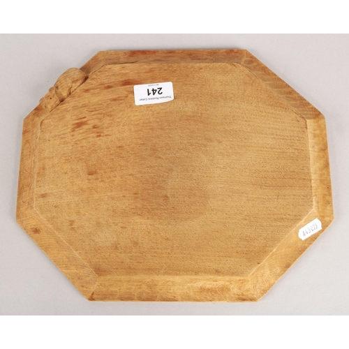 Robert Thompson "Mouseman" cheese board. 31cm dia.