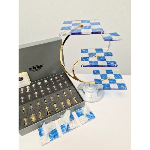 Star Trek Franklin Mint 3D Tri-Dimensional chess set 1994 with Blake's ...