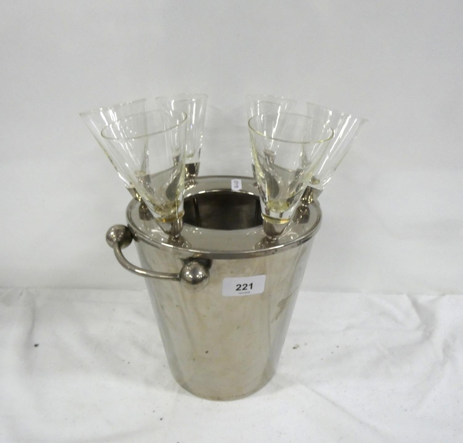 Art Deco ice bucket with matching Martini glasses.