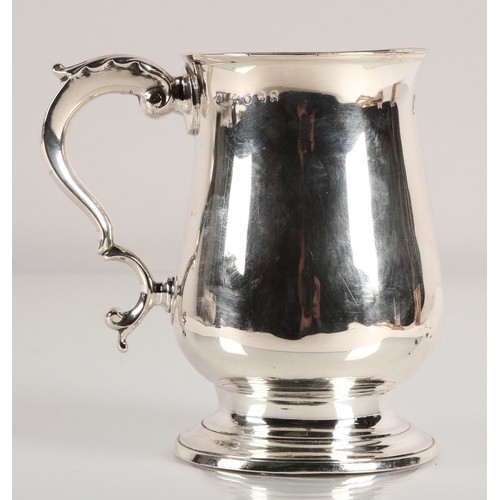 Georgian silver christening cup, London 1797, 212g.