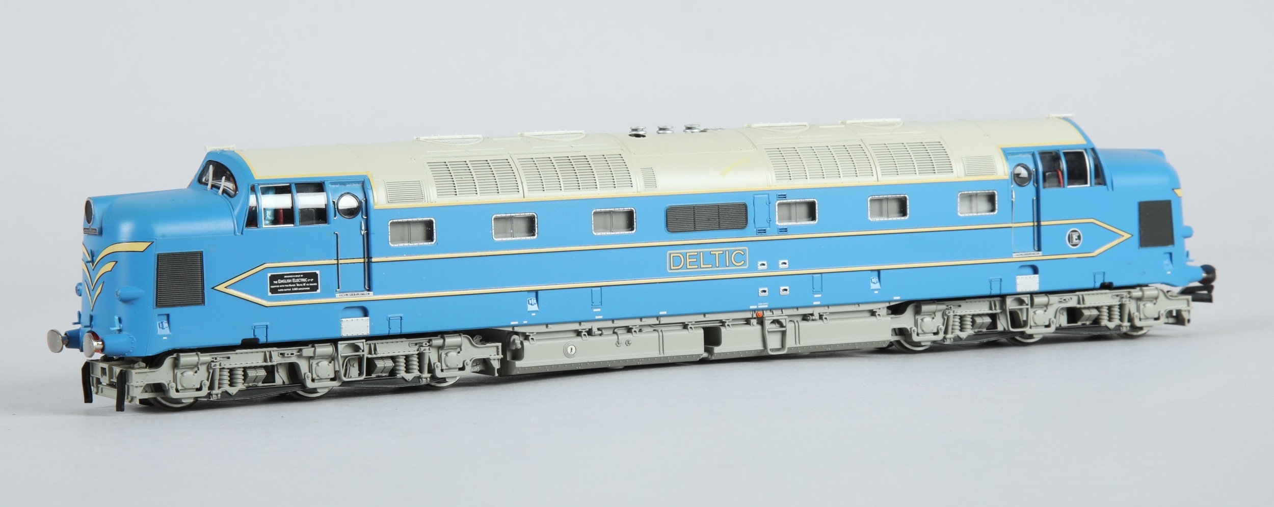 Bachmann OO Gauge diesel locomotive 32-522 NRN Deltic prototype DPI ...
