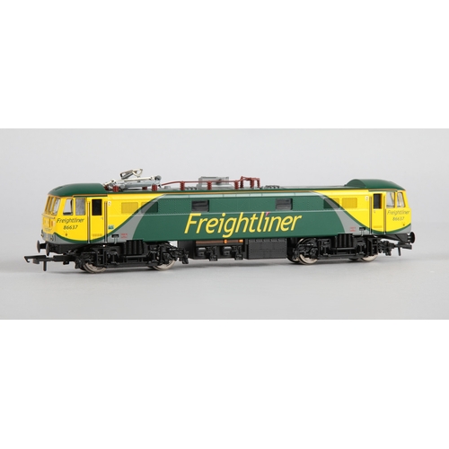 Hornby OO Gauge diesel locomotive Freightliner Bo-Bo electric class 86 ...