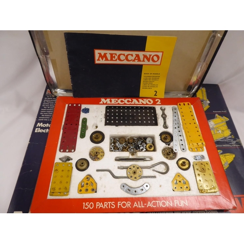 Vintage Meccano sets - 5ME No.6 etc.