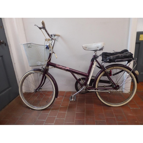 Vintage Raleigh Solitaire ladies bicycle