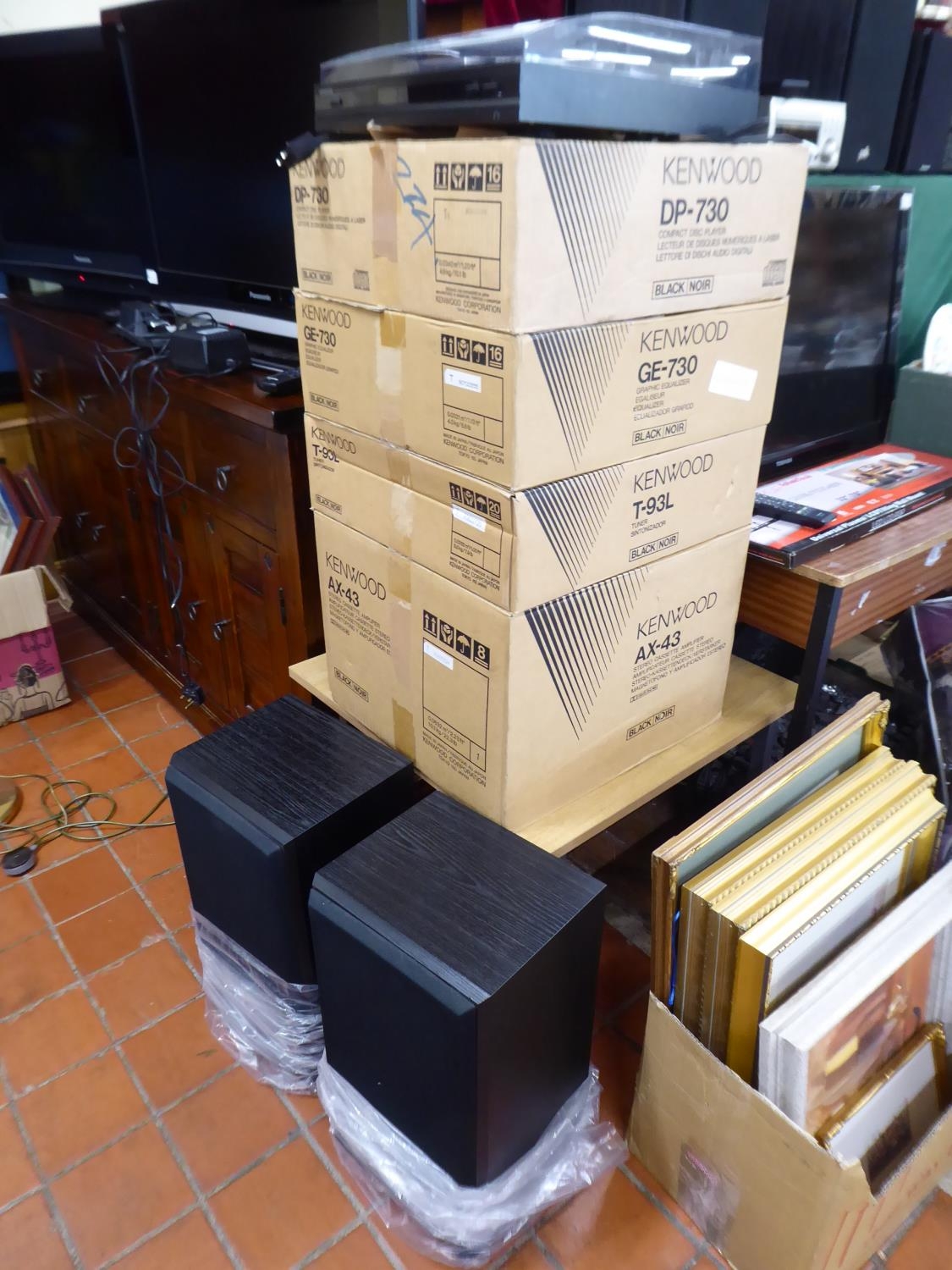 Kenwood stacking Hi-Fi system with original boxes