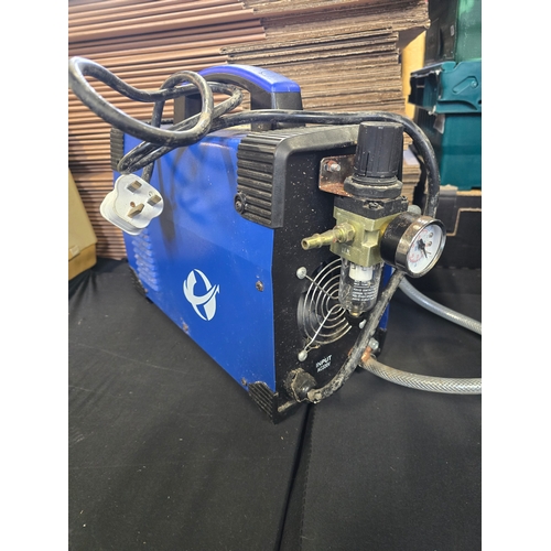 CUT-50 plasma cutter AC220v tested for power.