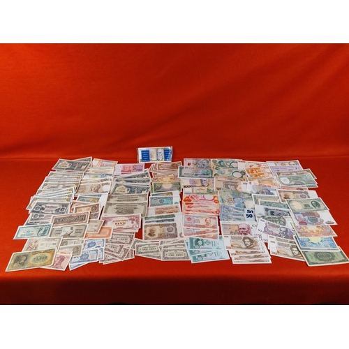 Large collection of uncirculated bank notes
