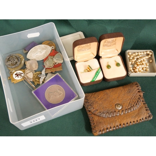Box - Medallions, Badges, Commemorative Coin etc.