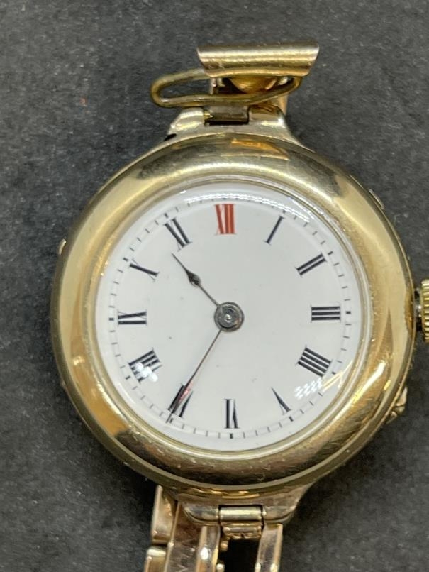 Watches: Early 20th cent. 9ct gold ladies wristwatch on 9ct expanding ...