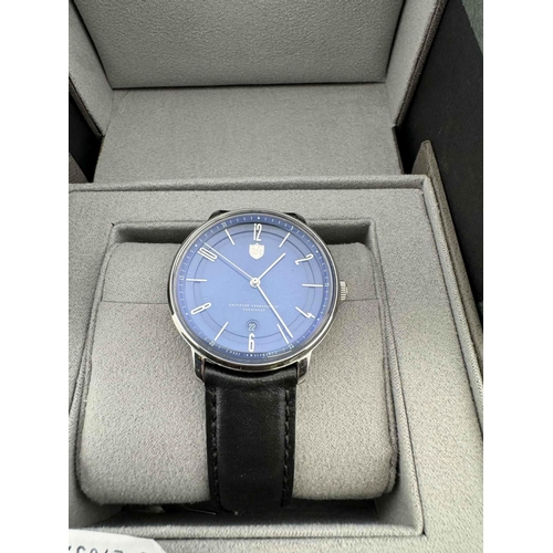 Watches: Watches: A Deutsche Uhrenfabrik (DUFA) DF-9016-33 automatic ...