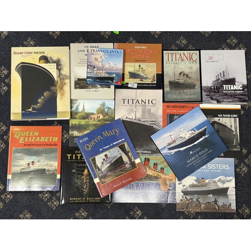 OCEAN LINER: OCEAN LINER: Mixed collection of Titanic and other related ...
