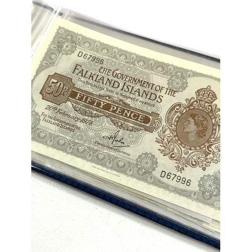 Banknotes: British Banknotes £5 note Merlyn Lowther mint, £1 notes x 2 ...