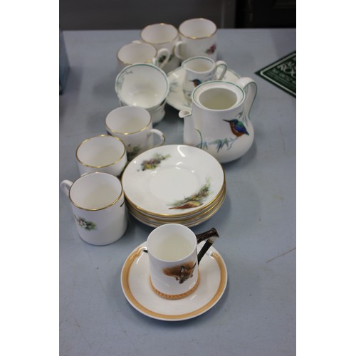 A Royal Doulton Kingfisher pattern batchelor's tea set, tea pot cover ...