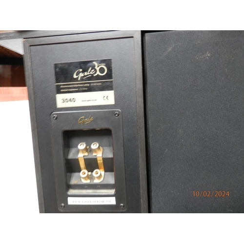 Pair of Gales Seriesd 30 Model 3040 Speakers and a Gale Centre 10 Speaker