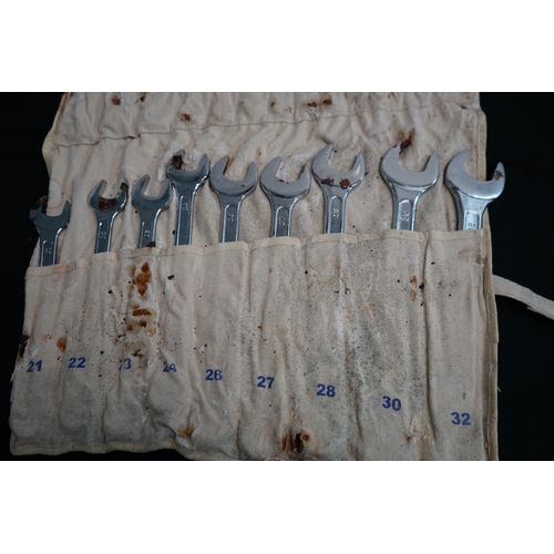 24 piece combination spanner set in material case