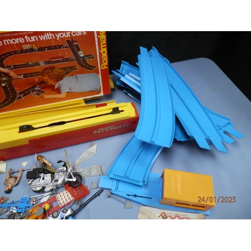 Vintage Matchbox Roadmaker set, Matchbox Superfast set, and various toy ...