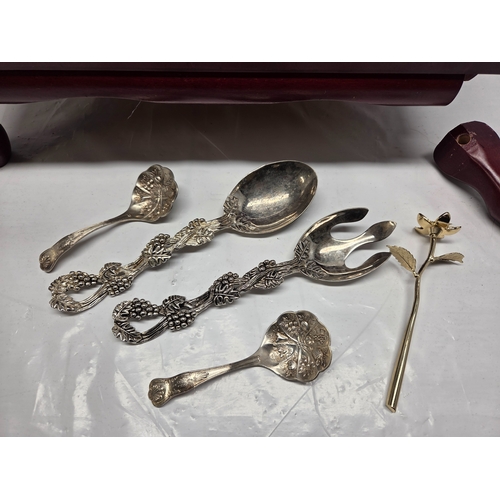 A Canteen of Viners Silver Plated Cutlery together with some extras