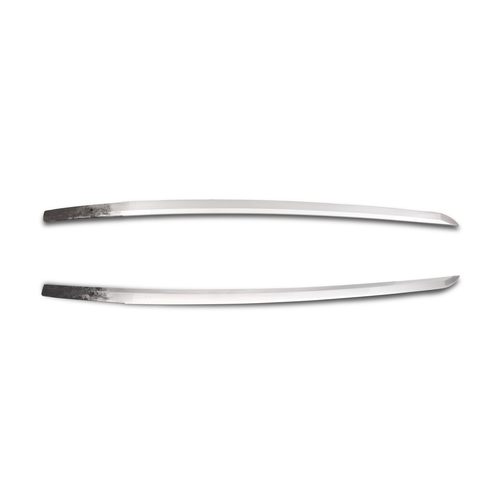 KATANA With shinogi-zukuri type blade, hamon with slight gunome, nakago ...