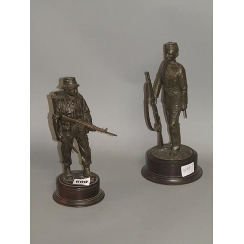 PETER HICKS BRONZE MILITARY FIGURES, LARGEST 29cms H