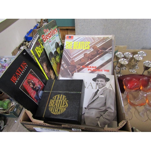 BOX OF MIXED RECORDS