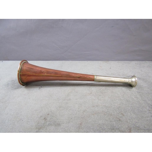 COPPER HUNTING HORN, 23CM H