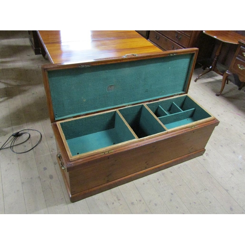 HARDWOOD FITTED BOX 130cms W