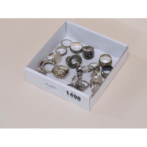 17 STONE SET SILVER RINGS