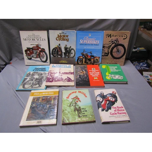 COLLECTION OF BOOKS - MOTORCYCLES