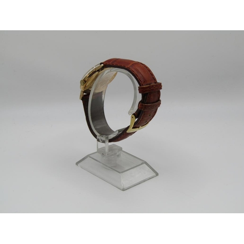 9ct GOLD CASED ENVOY GENTS WATCH ON A BROWN LEATHER STRAP, PRESENTATION ...