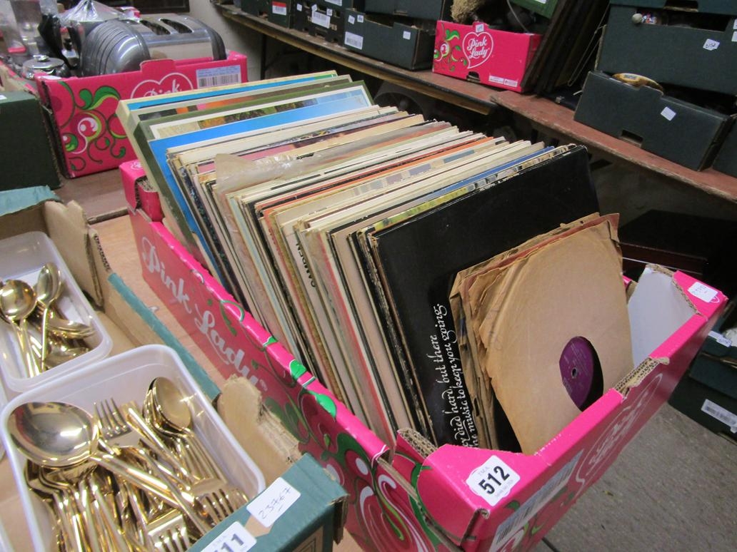 BOX OF MIXED RECORDS
