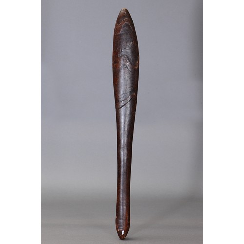 EARLY ELONGATED BULBOUS CLUB, LAKE TYRES, VICTORIA. Carved and engraved ...