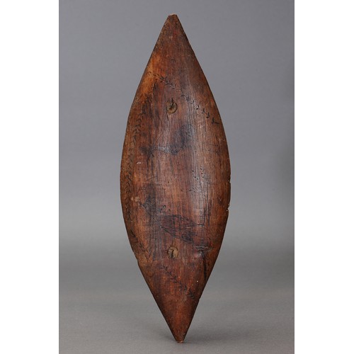BROAD SHIELD, WESTERN DISTRICT, VICTORIA. Carved and engraved hardwood ...