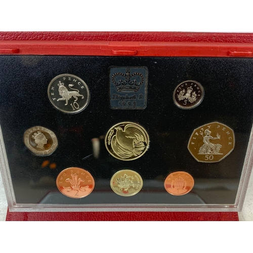 Royal Mint Commemorative coin set in case. 1995. Case measures 17 x 12.5cm