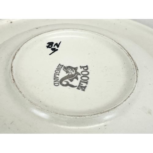 4 pieces of pottery. A Poole pottery ashtray 19cm, a Goebel bird 12cm ...