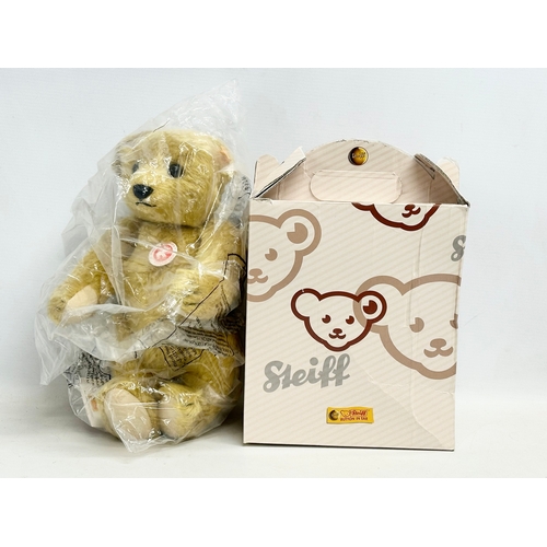 A new Steiff bear with box and wrapping. Classic 1909 Teddy.