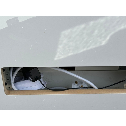 A large light up Yamaha music shop display board. 156x117cm