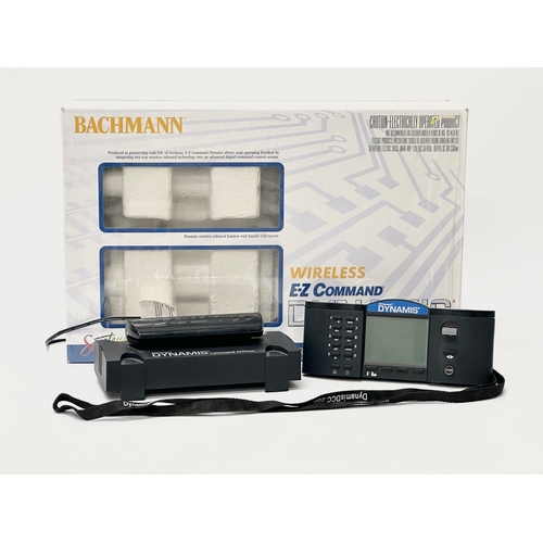 A Bachmann Wireless E-Z Command Dynamis. Wireless DCC Model Railroad ...