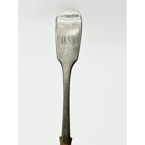 A pair of Irish silver spoons. Dublin, 1865. Victorian, 19th Century. 53g.