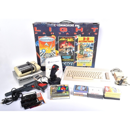 Retro Gaming - an original vintage 1980s (1989) Commodore 64 /C64 Light ...