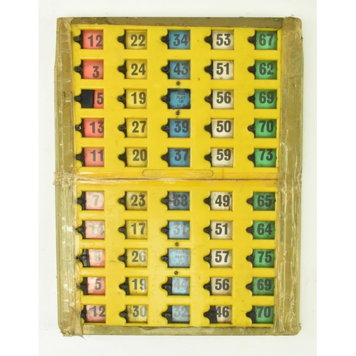 A pair of vintage 20th century fairground / funfair handheld Bingo ...