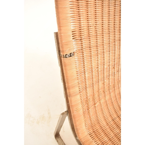 After Poul Kjærholm - Model No. PK24 - A pair of 20th century chaise ...