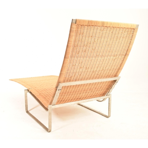 After Poul Kjærholm - Model No. PK24 - A pair of 20th century chaise ...