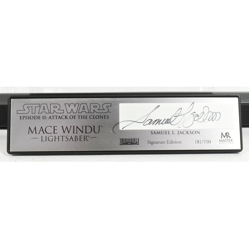 Star Wars - Master Replicas - Limited Edition Mace Windu Signature ...