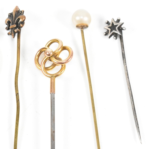 A collection of late Victorian/early Edwardian stick pins. The lot to ...